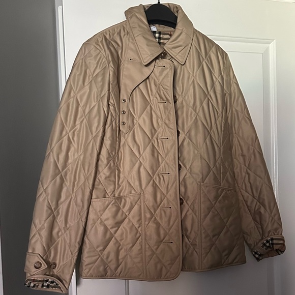 Burberry | Jackets & Coats | Burberry Diamond Quilted Thermoregulated Jacket | Poshmark